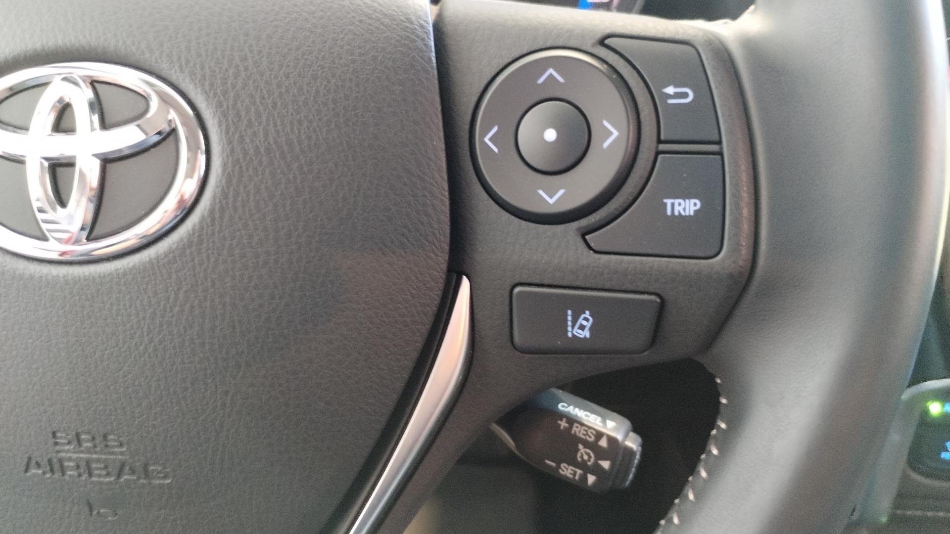 E.T.L. AUTOS - TOYOTA-AURIS-Auris Hybride 136h Collection